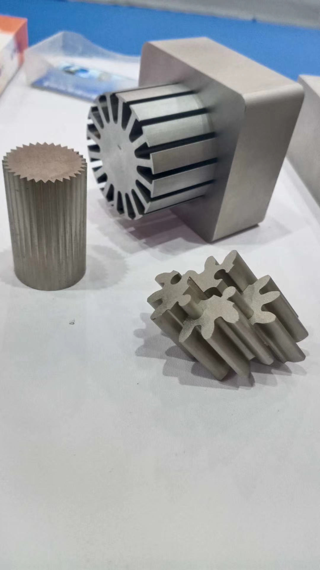 Medium speed WEDM machine LK-400S Factory