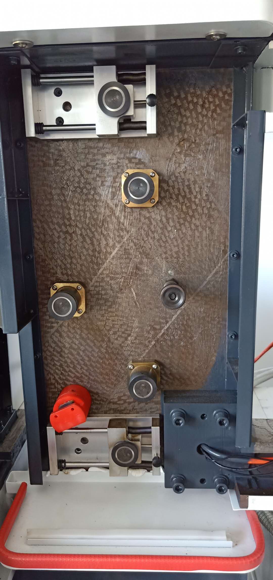 Medium speed WEDM machine LK-400S Factory